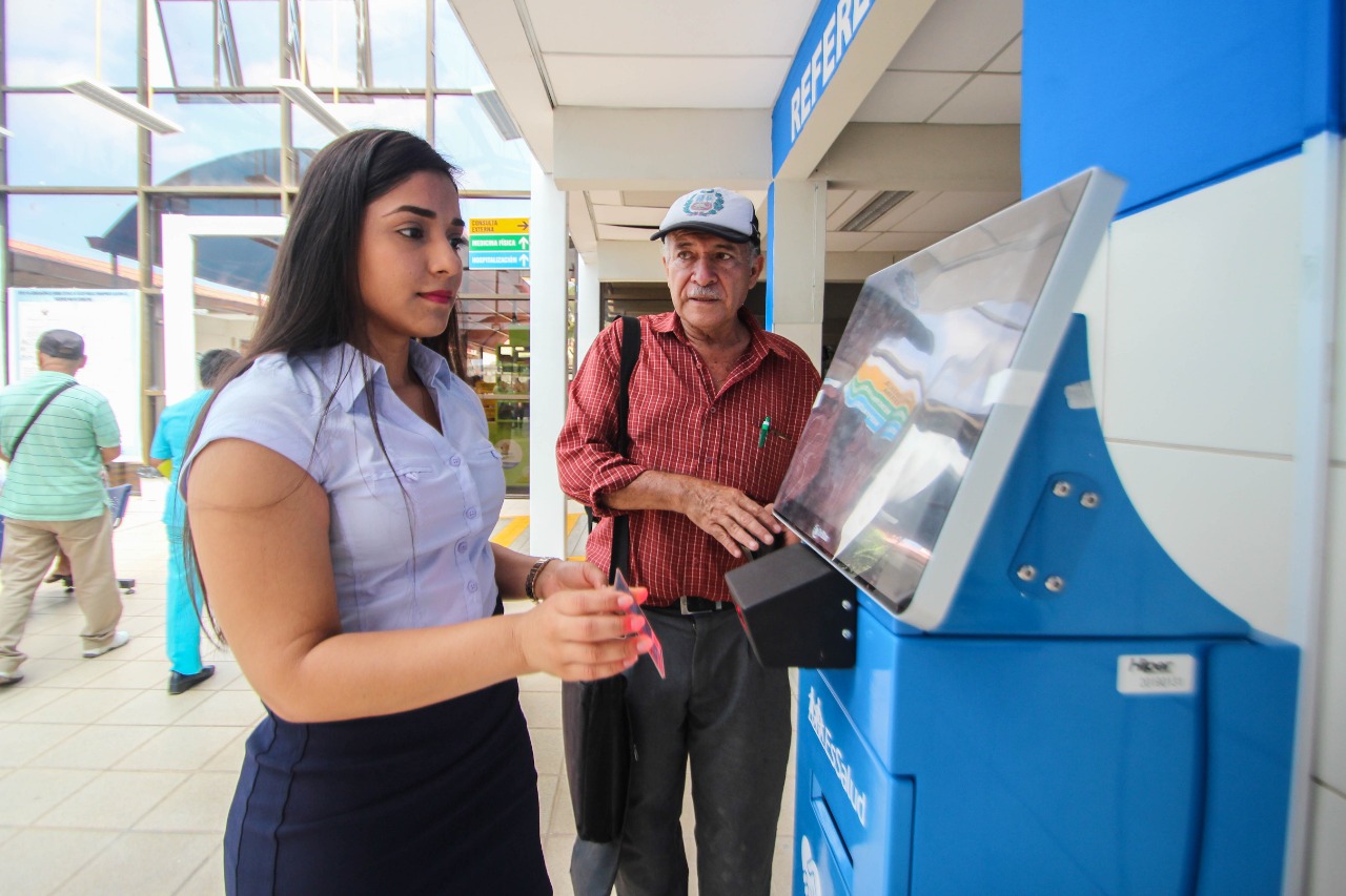 EsSalud Tumbes implementa nuevo sistema de atención rápida y oportuna a ... EsSalud Tumbes implementa nuevo sistema de atención rápida y oportuna a ...