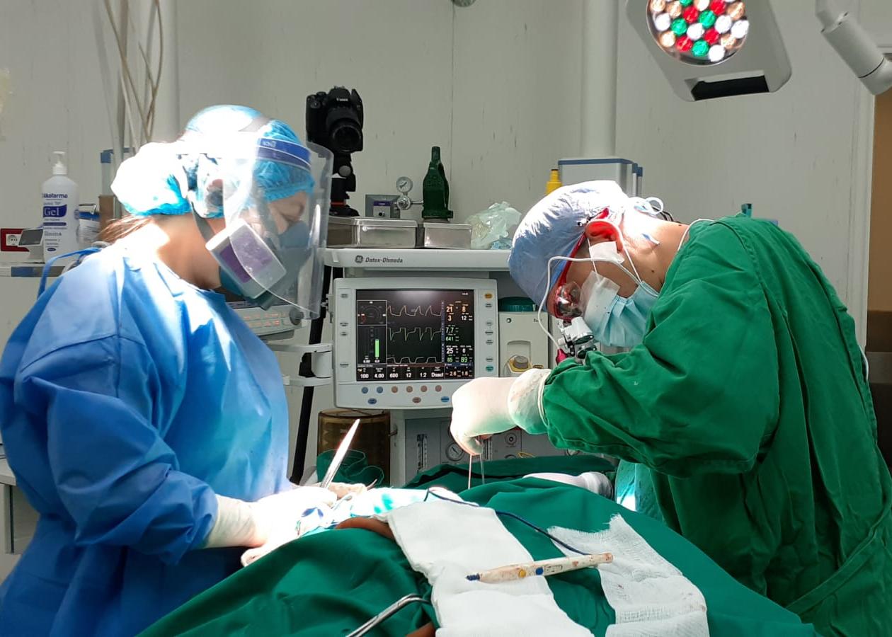 Médicos De Essalud Tarapoto Salvan La Vida A Paciente Con Tumor